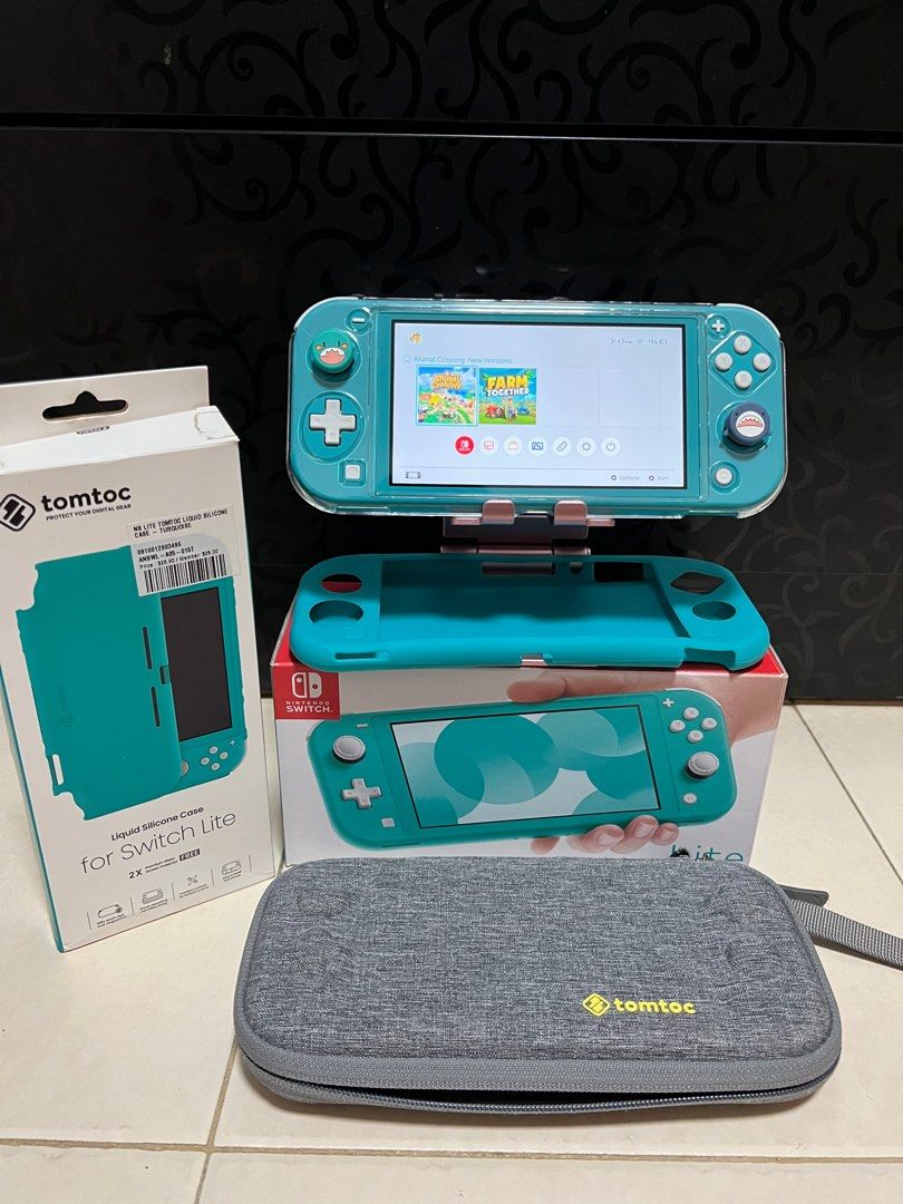 Nintendo Switch Lite, Video Gaming, Video Game Consoles, Nintendo on Carousell
