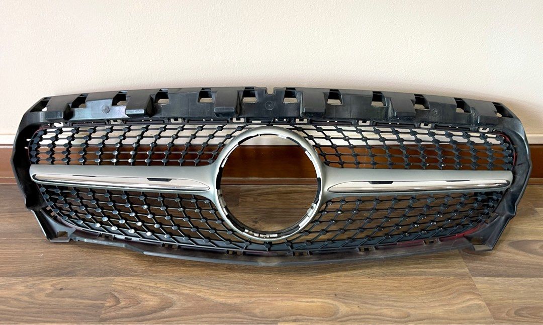 Original Front grille Mercedes Benz CLA 200, Car Accessories ...