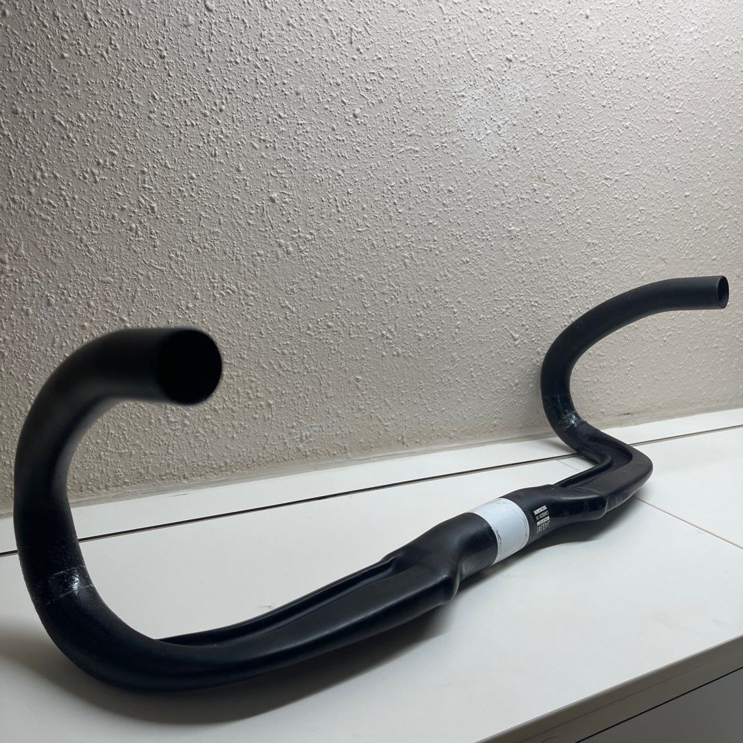 Pinarello most carbon handlebar, Sports Equipment, Bicycles & Parts ...