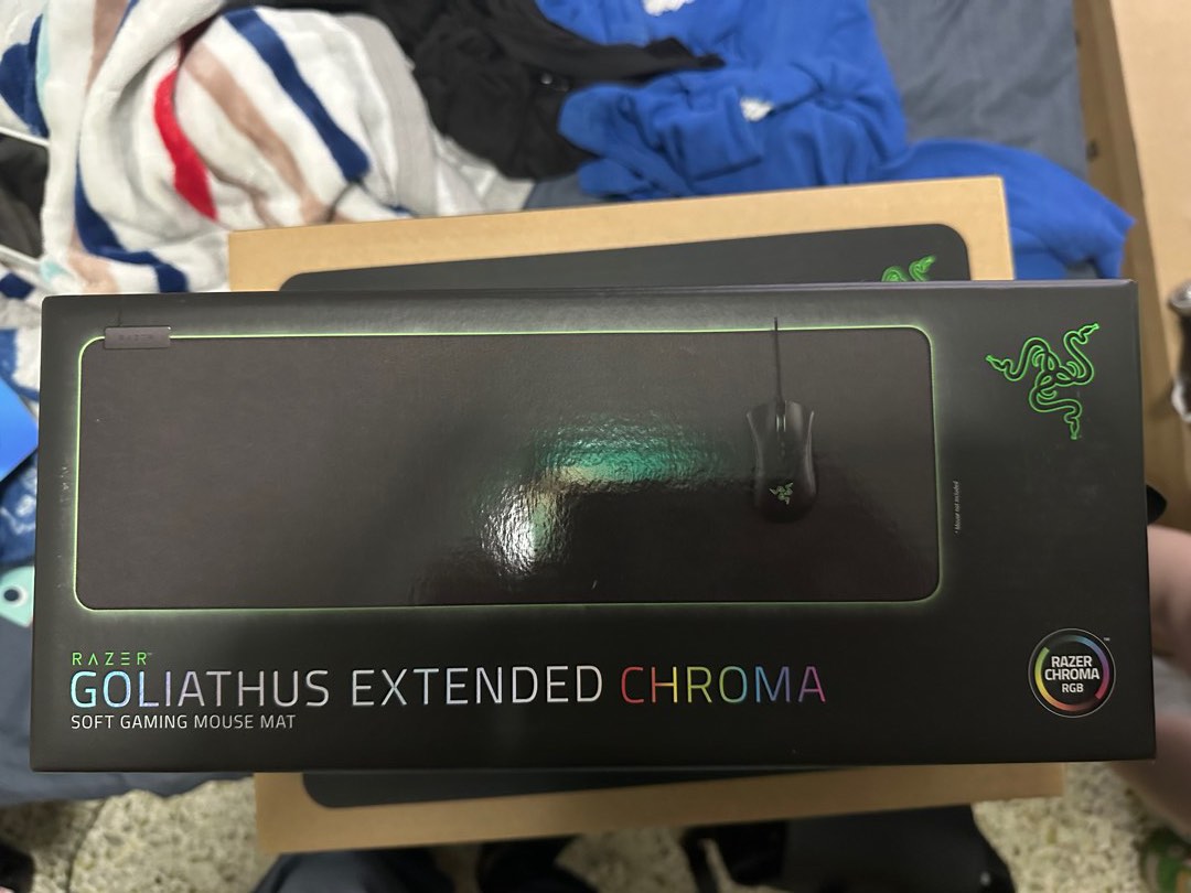 Razer Goliathus extended chroma soft gaming mouse mat, Computers & Tech ...