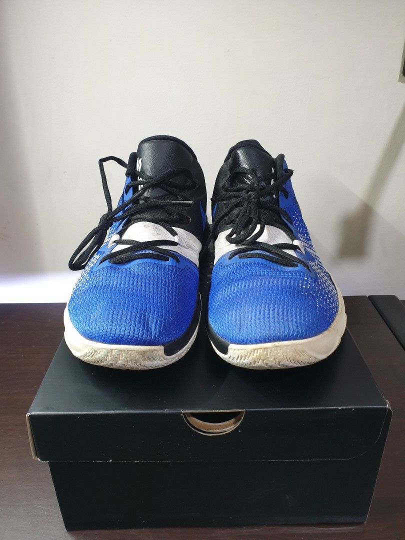 RUSH! Nike Kyrie Flytrap 1 Royal Blue, Men's Fashion, Footwear, Sneakers on Carousell