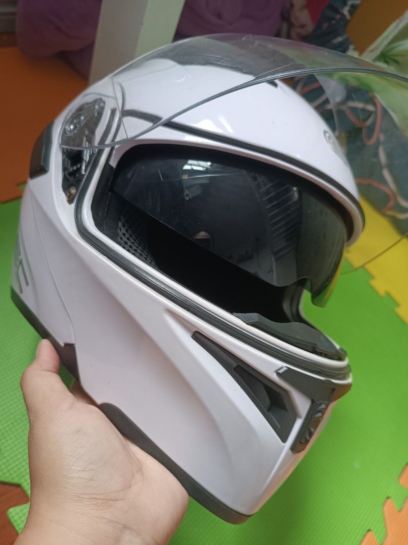 SEC FULL FACE HELMET XL IN SIZE, Motorbikes, Motorbike Parts ...