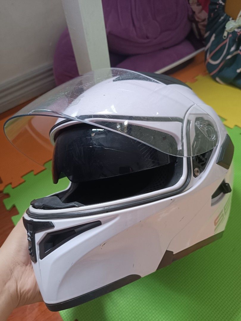 SEC FULL FACE HELMET XL IN SIZE, Motorbikes, Motorbike Parts ...