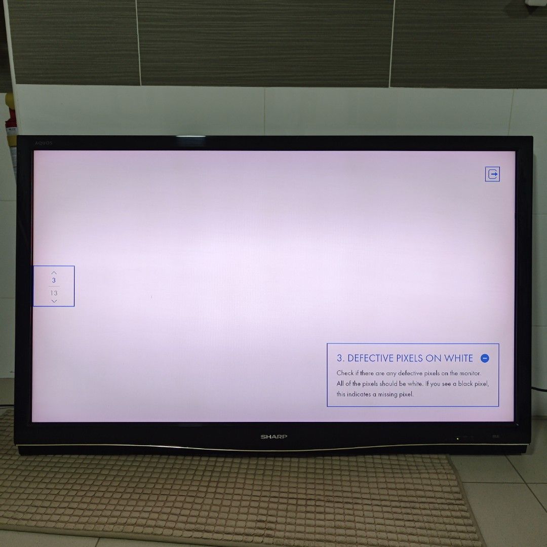 Sharp Aquos 52" TV, TV & Home Appliances, TV & Entertainment, TV on ...