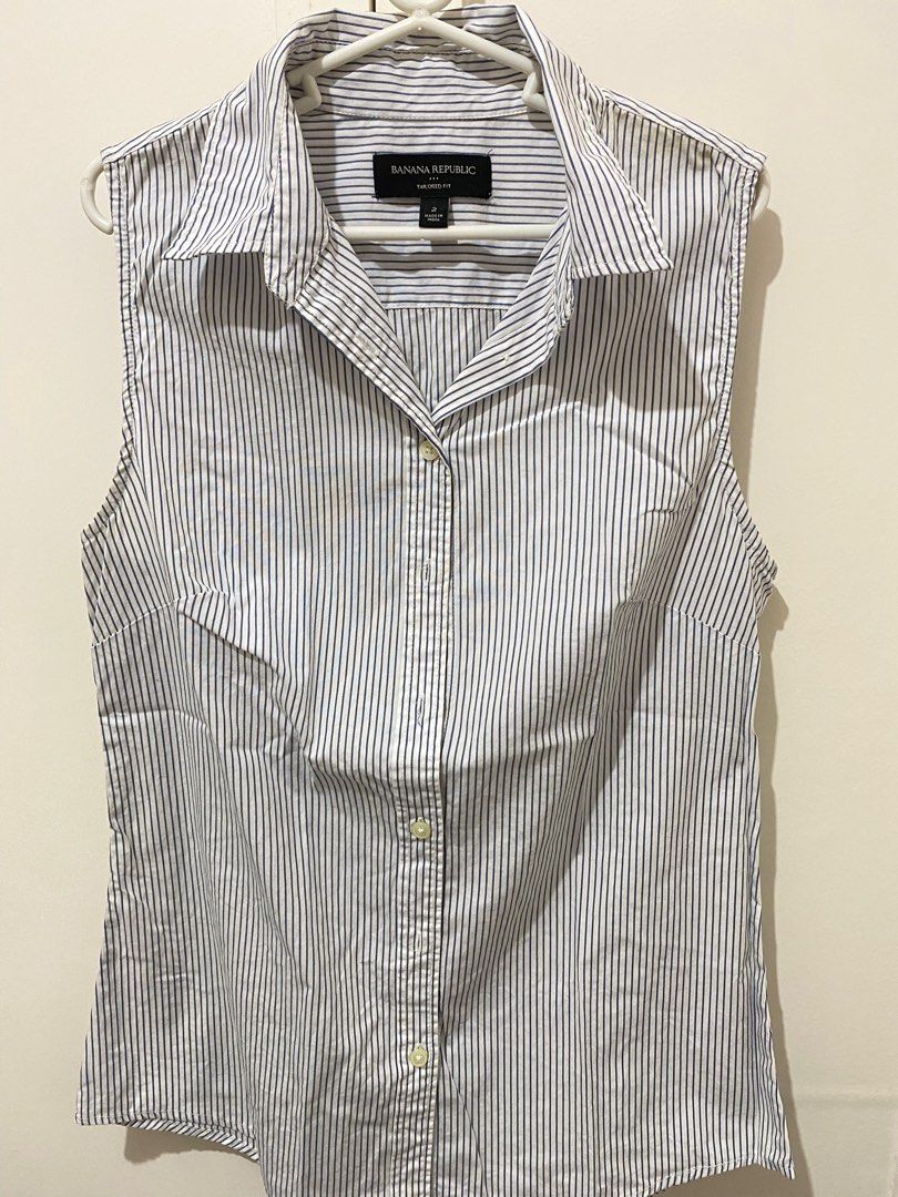 Sleeveless Polo, Women's Fashion, Tops, Sleeveless on Carousell