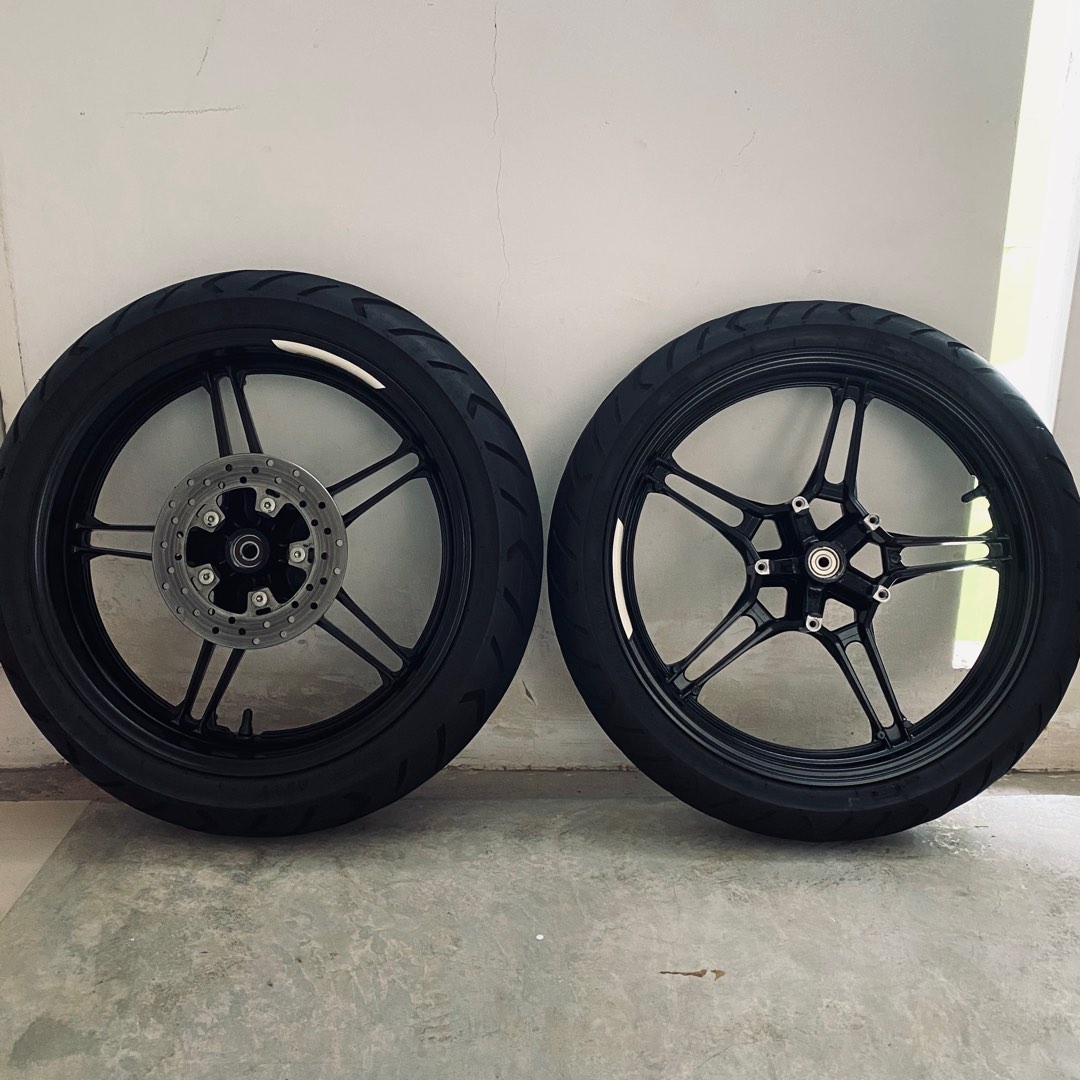 Sniper V2 stock rims and tyres, Motorcycles, Motorcycle Accessories on ...