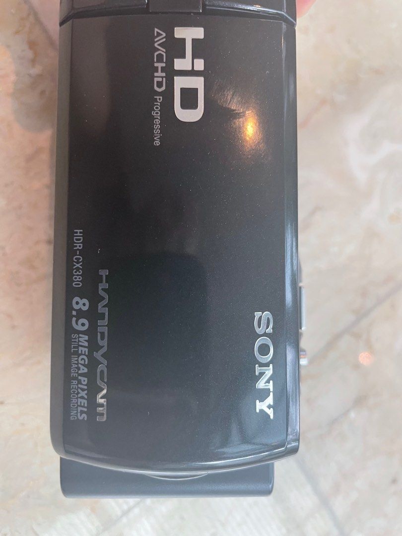 Sony HDR cx-380, Photography, Video Cameras on Carousell