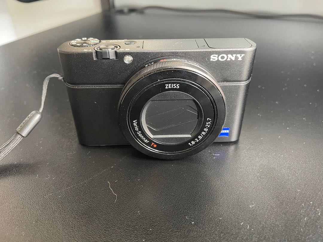 SONY RX100 III, Photography, Cameras on Carousell