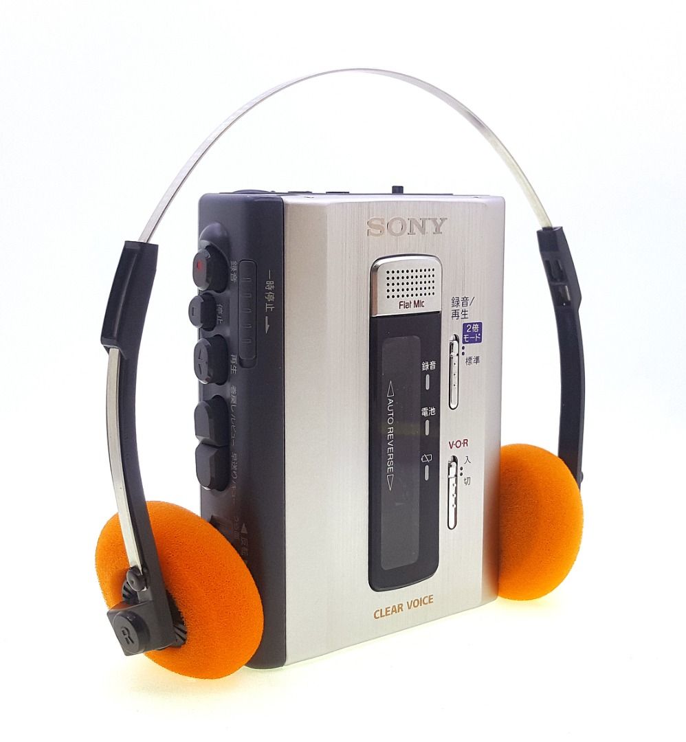 Sony TCM-500 Walkman Cassette Player/Recorder In Excellent Working ...