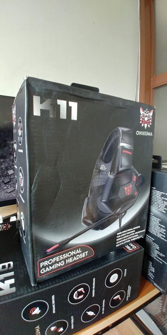 STOCK CLEARANCE ONIKUMA K11 Gaming Headset with LED Red Light for PC ...