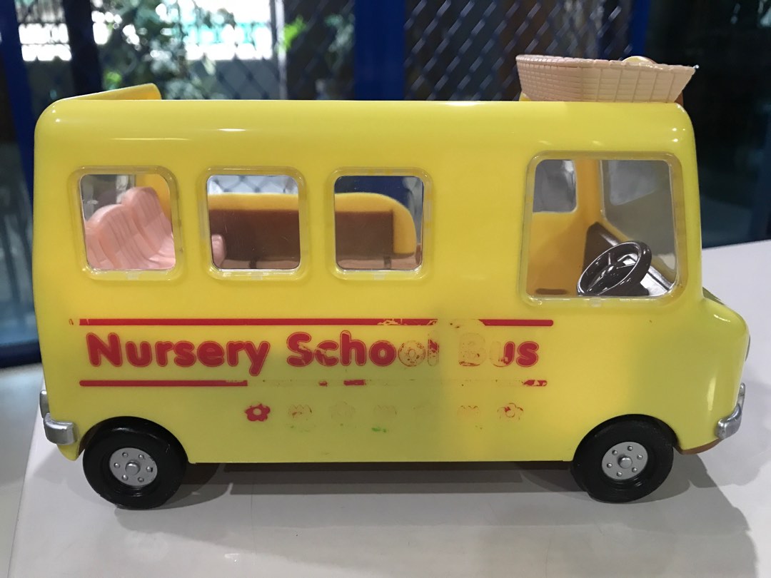 Sylvanian families nursery bus, Hobbies & Toys, Toys & Games on Carousell