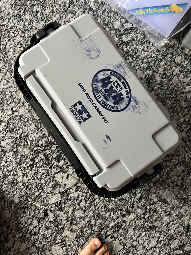 Tamiya carry pit, Hobbies & Toys, Toys & Games on Carousell