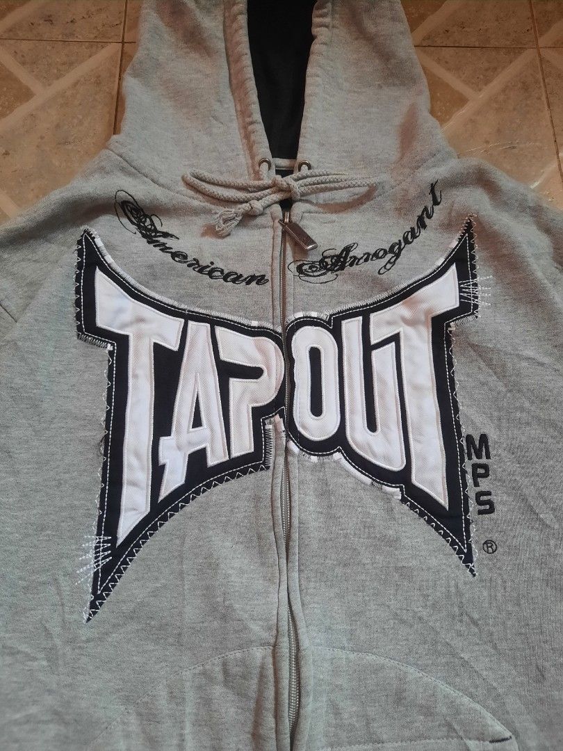 TapOut Full Zip Hoodie Jacket, Men's Fashion, Coats, Jackets and ...