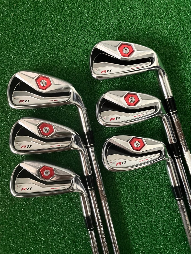 TaylorMade R11 Iron Golf Set, Sports Equipment, Sports & Games, Golf on ...