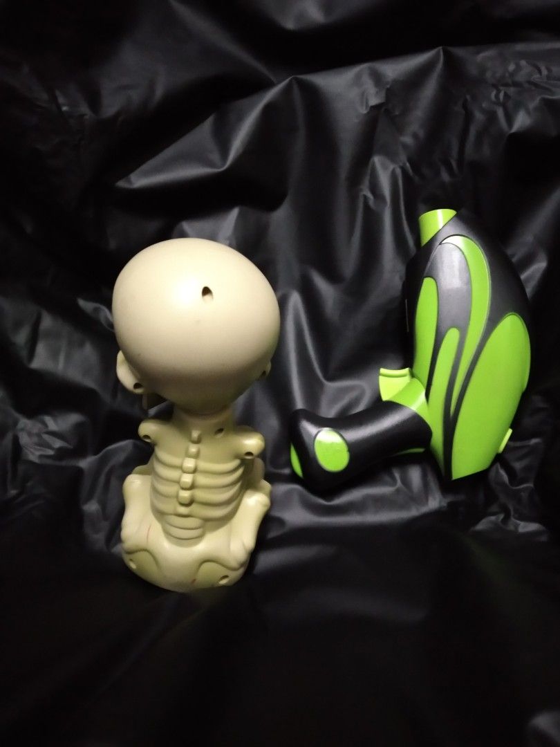 The Visions of Johnny The Skull action Game, Hobbies & Toys, Toys ...