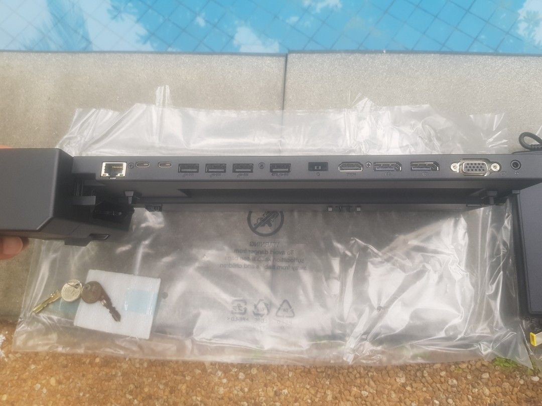 Thinkpad Ultra Docking Station Uk Model 40aj0135uk Computers And Tech Laptops And Notebooks On