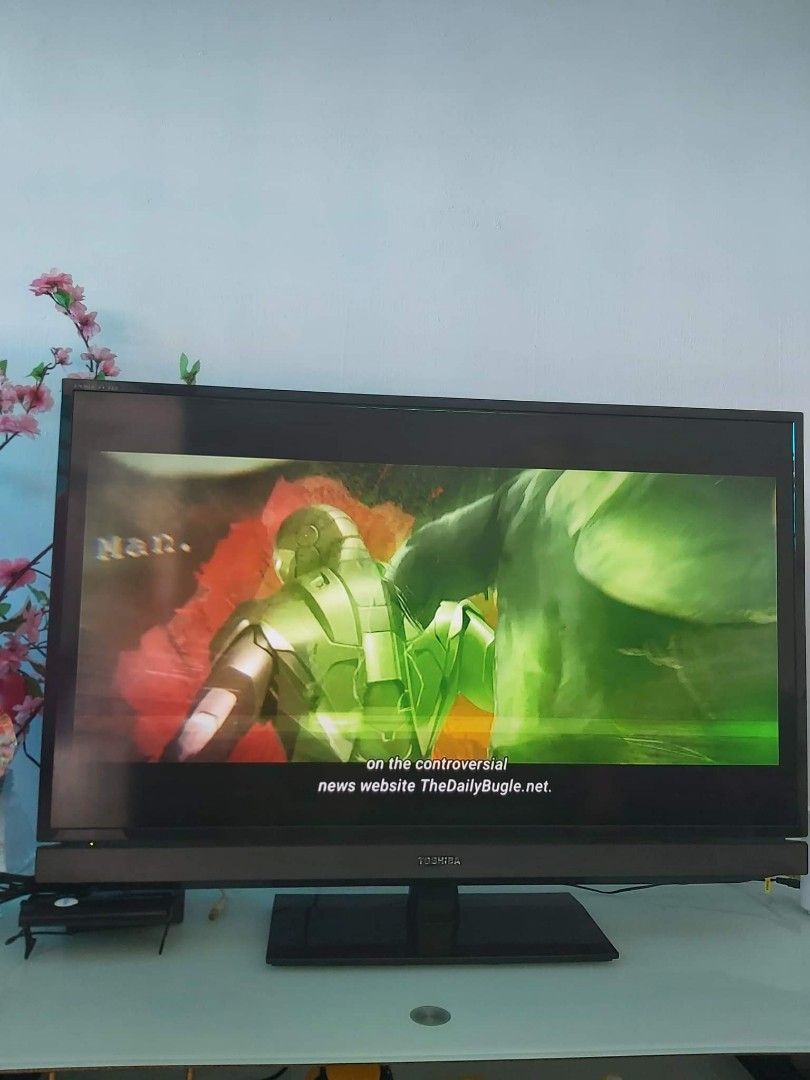 Toshiba 42 inch tv, TV & Home Appliances, TV & Entertainment, TV on ...