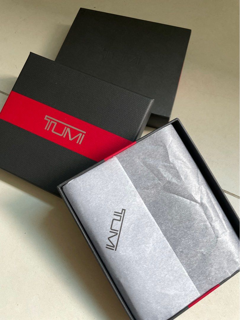 TUMI PASSPORT CASE ALPHA, Men's Fashion, Watches & Accessories, Wallets ...