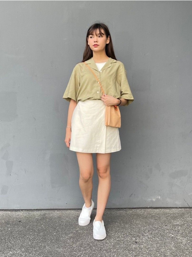 Uniqlo linen blend skort, Women's Fashion, Bottoms, Skirts on Carousell