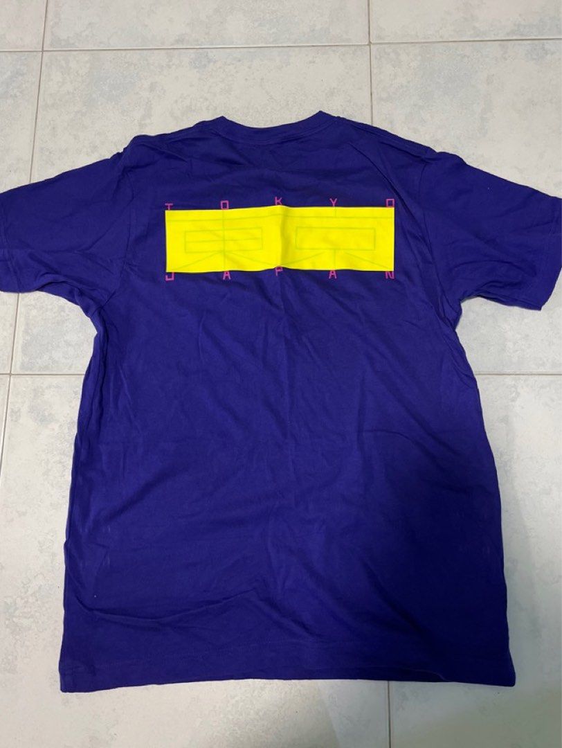 uniqlo UT purple tshirt, Women's Fashion, Tops, Shirts on Carousell