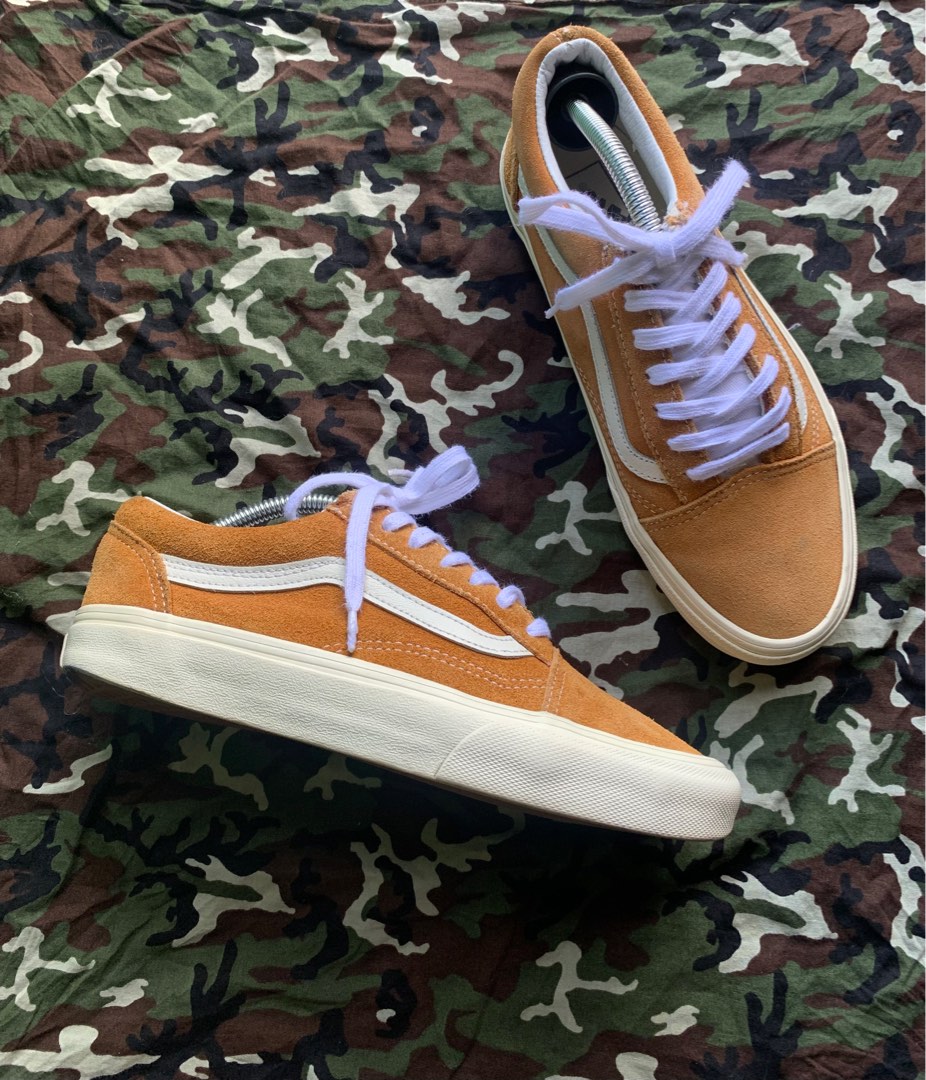 Vans OS Full Suede, Women's Fashion, Footwear, Sneakers on Carousell