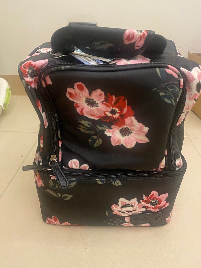 V-COOL BREASTMILK COOLER BAG COMPLETE SET, Women's Fashion, Bags ...