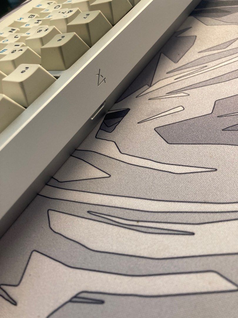 Vertex Angle R2 with Joininkeys Matcha Custom Mechanical Keyboard ...