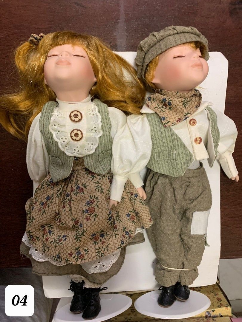 Vintage Kissing Porcelain Dolls, Hobbies & Toys, Memorabilia ...