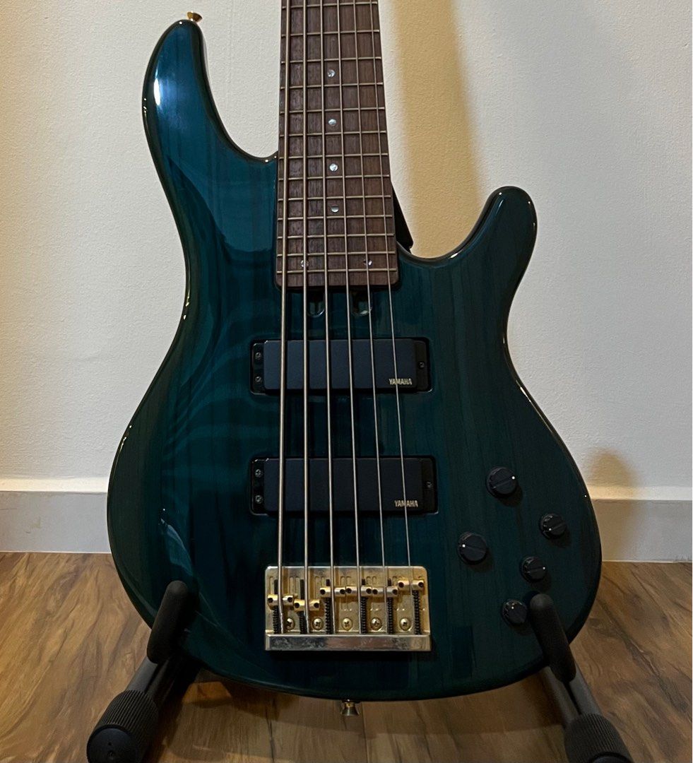 Yamaha TRB6II 6-string Bass Guitar, Hobbies & Toys, Music & Media ...