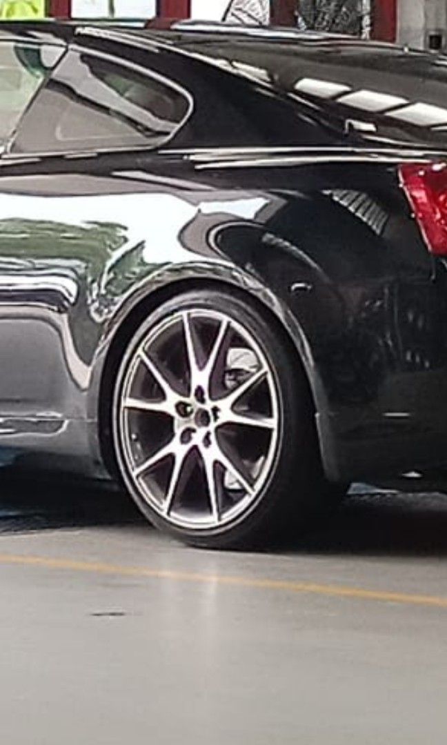 20 inch staggered 5x114.3 original Ferrari California wheels, rims. Can ...