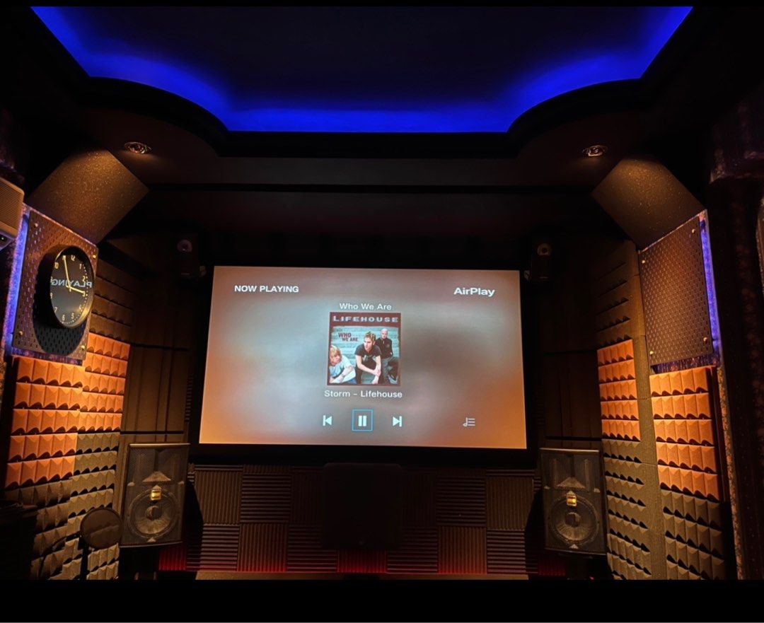 85 Inch Projector Screen with wooden frame, TV & Home Appliances, TV ...