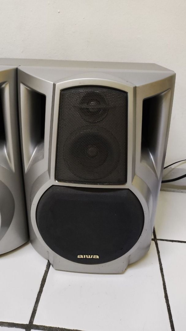 Aiwa Speaker Set, Audio, Soundbars, Speakers & Amplifiers on Carousell