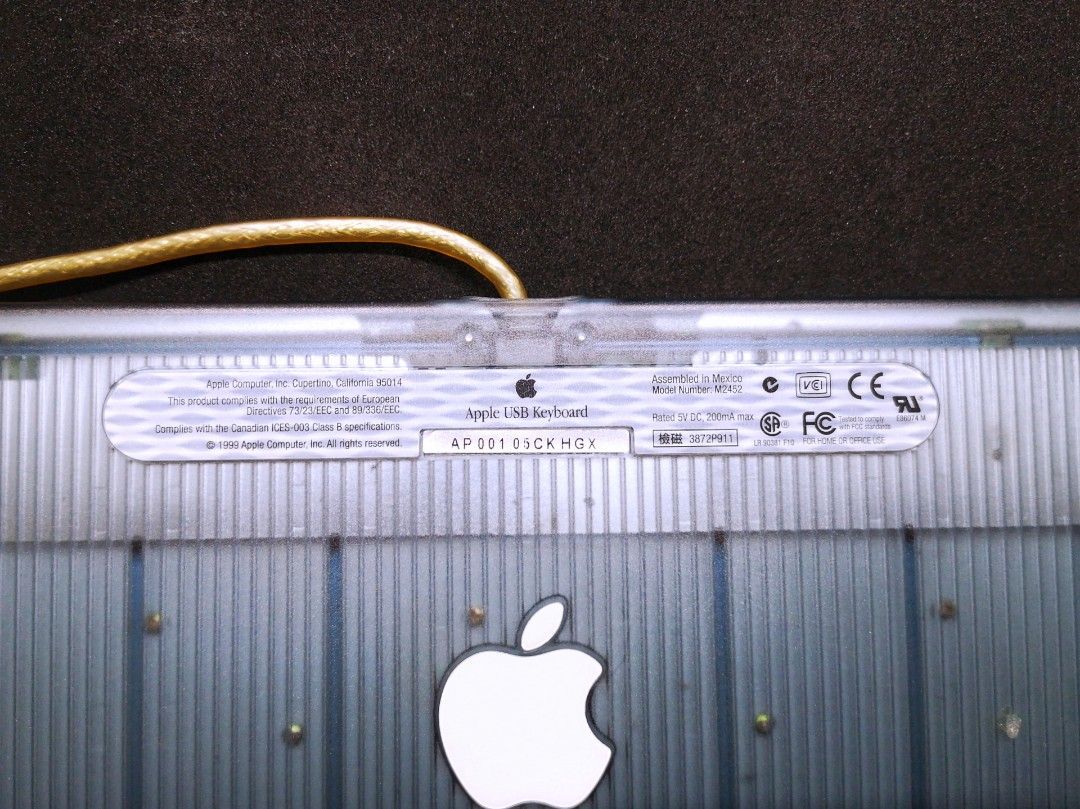 Apple USB Keyboard 1999, Computers & Tech, Parts & Accessories ...