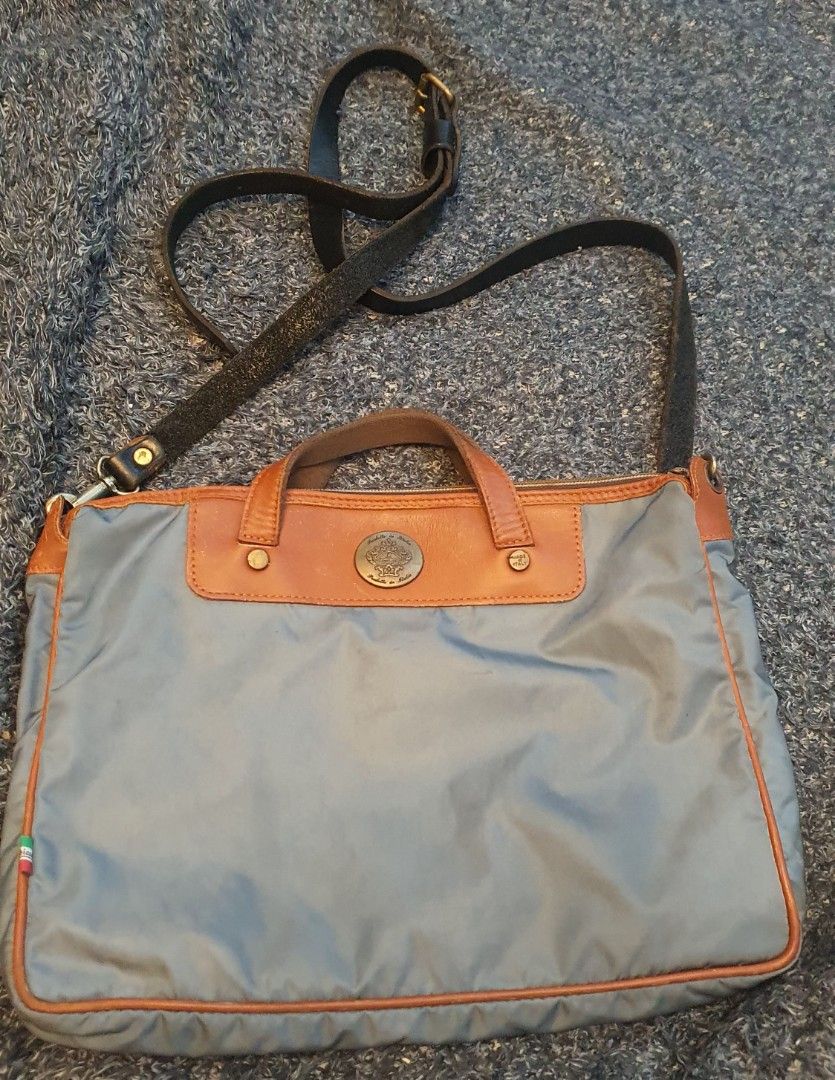 Authentic orobianco sling bag 2 way, Luxury, Bags & Wallets on Carousell