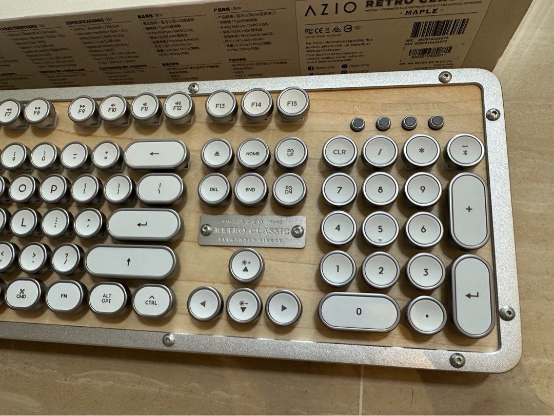 Azio Retro Classic Mechanical Keyboard, Computers & Tech, Parts ...