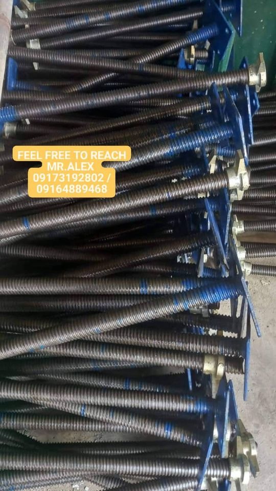 Base Jack Specs: 32mm x 600mm, Commercial & Industrial, Industrial ...