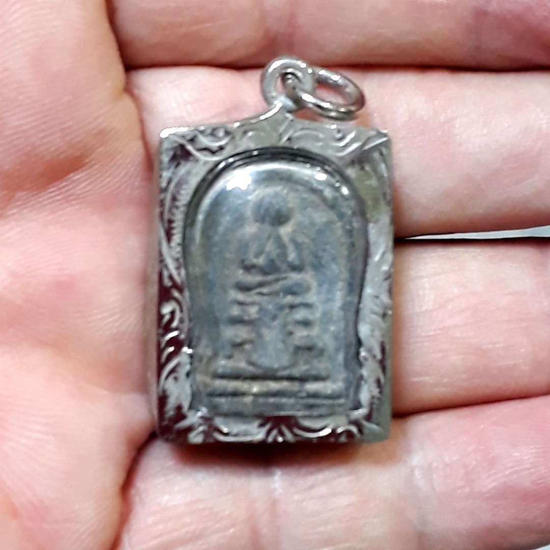 BE 2500 Phra Pidta LP Keow Wat Ka Wan, Hobbies & Toys, Memorabilia ...