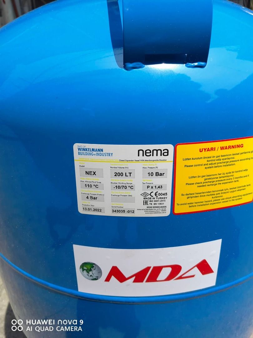 Bladder Tank (200 Liters), Commercial & Industrial, Industrial ...