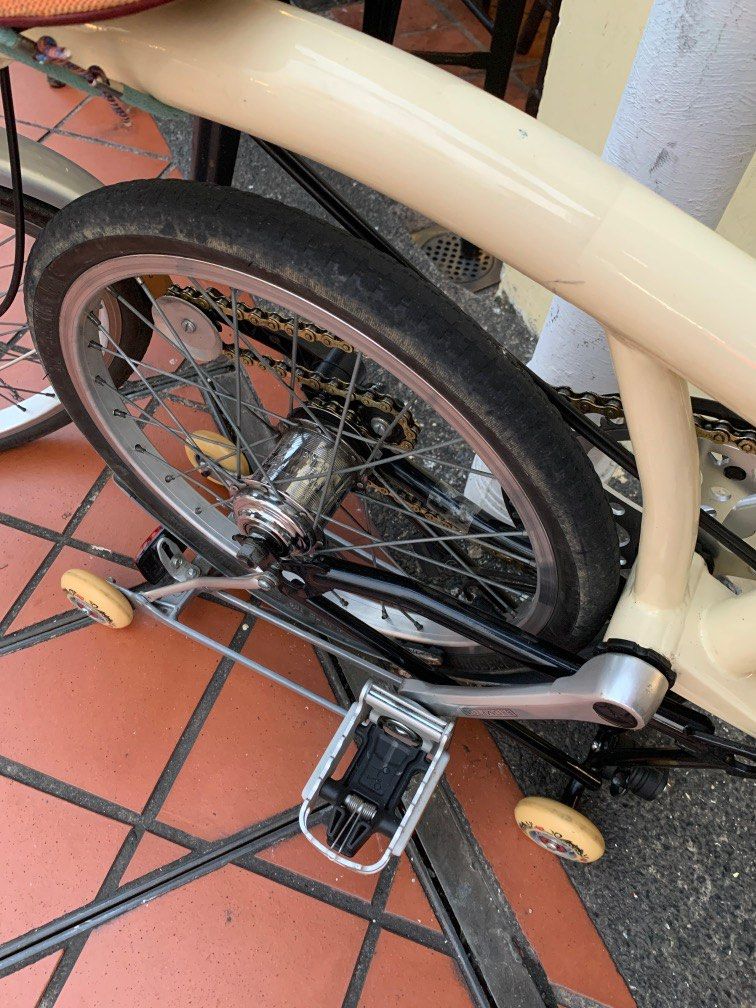 brompton mk2 cream M5R, Sports Equipment, Bicycles & Parts, Bicycles on ...