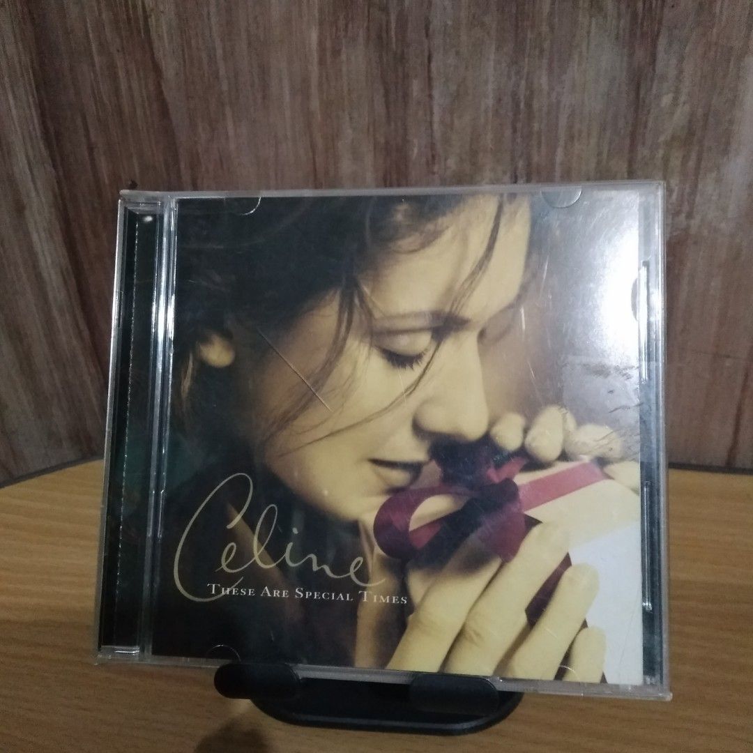Celine dion christmas cd, Audio, Other Audio Equipment on Carousell