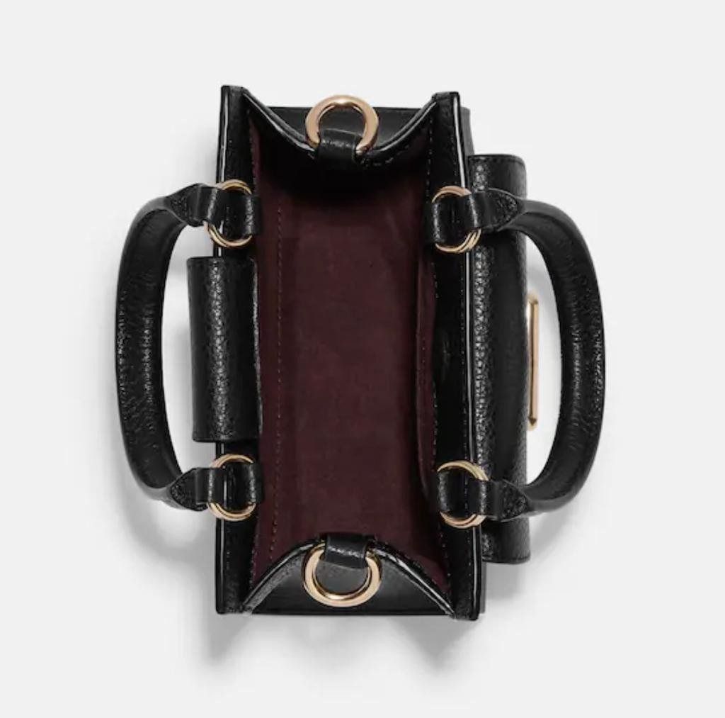 Coach cross bosy bag, Women's Fashion, Bags & Wallets, Cross-body Bags ...