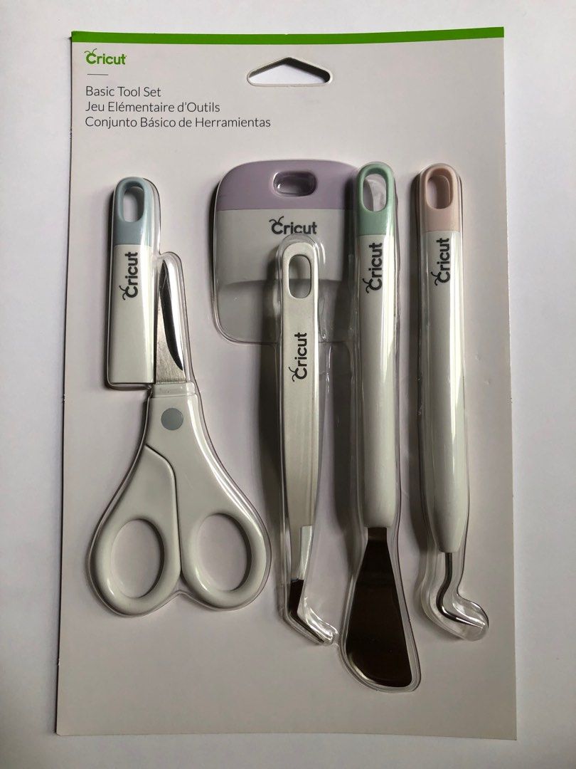 Cricut Basic Tool Set, Hobbies & Toys, Stationery & Craft, Craft Supplies & Tools on Carousell