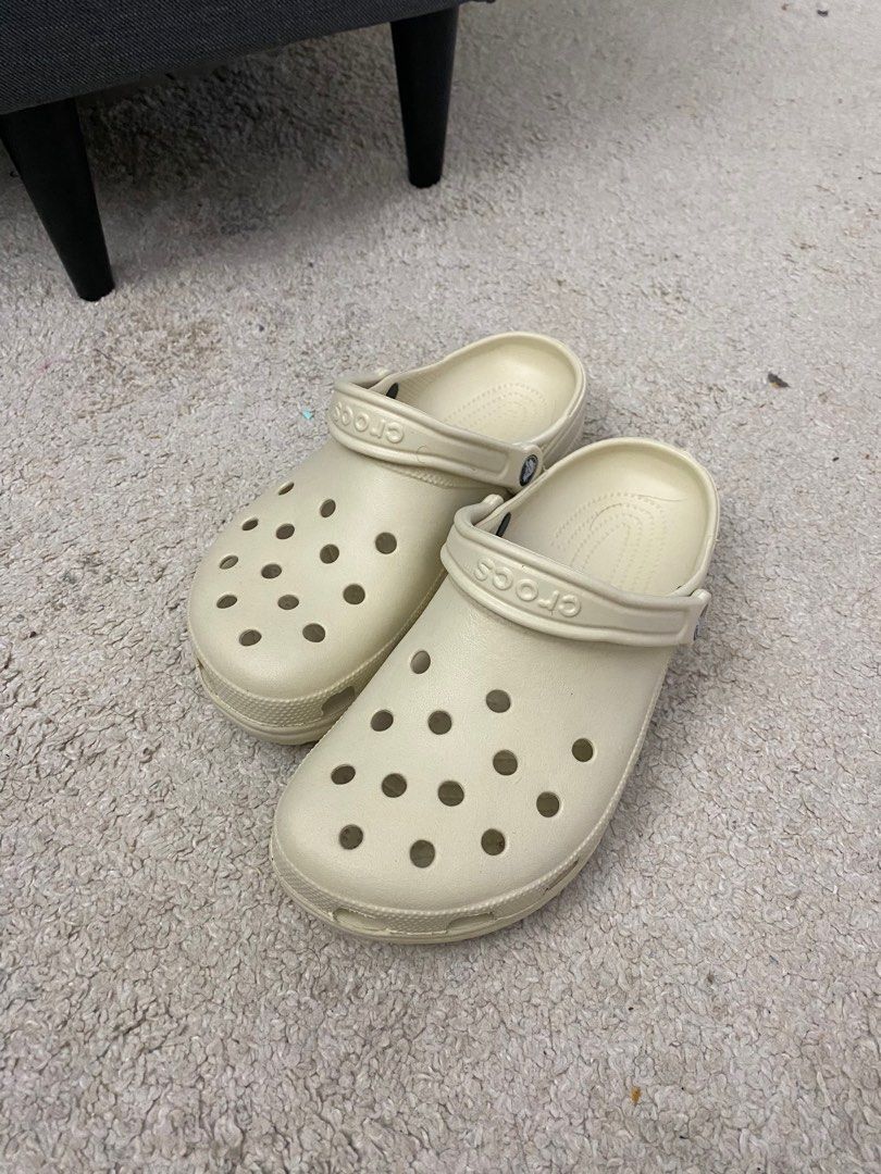 crocs (bones color), Men's Fashion, Footwear, Sneakers on Carousell