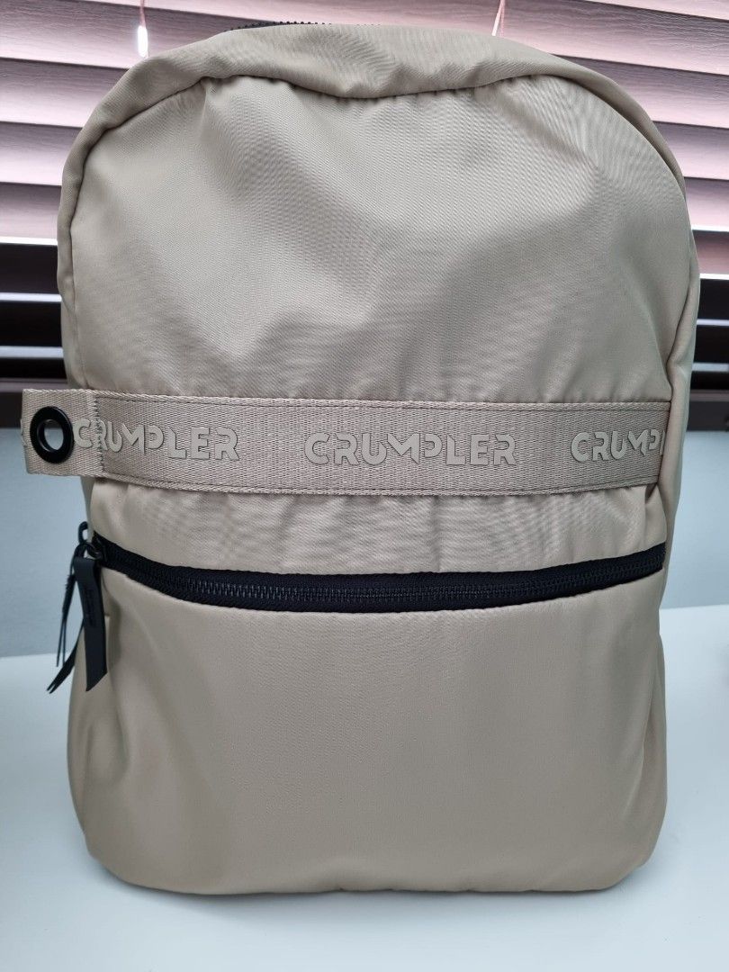 Crumpler The View Laptop Backpack (brand new), Women's Fashion, Bags ...