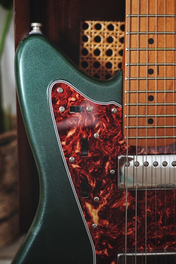Custom 70s Jazzmaster, Hobbies & Toys, Music & Media, Musical ...