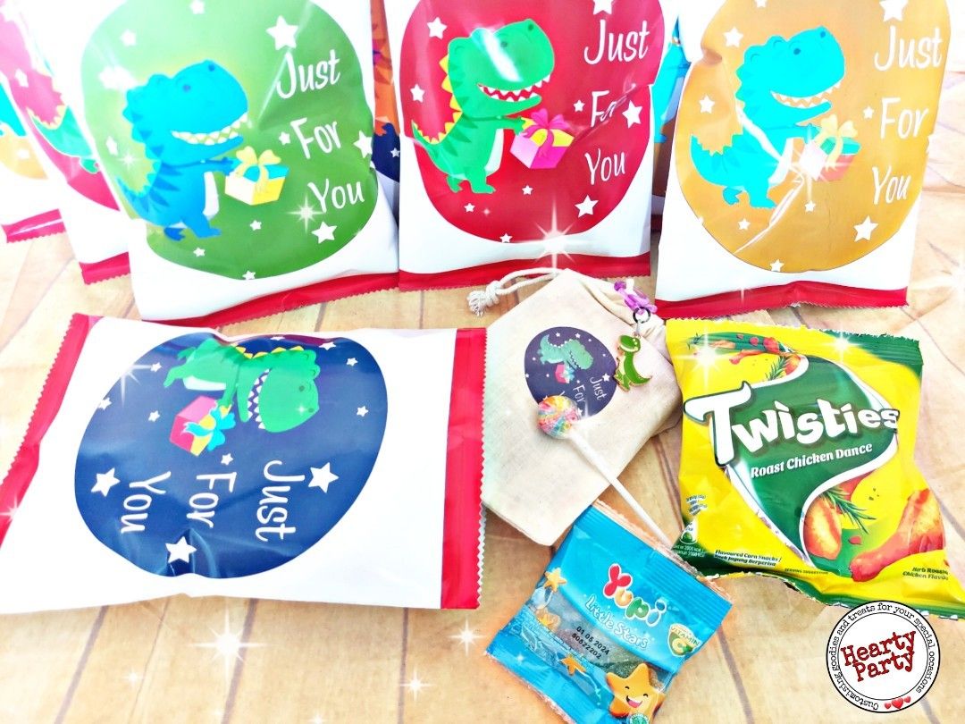 Customised 'Chips' Bags for birthdays/ party favors, Hobbies & Toys ...