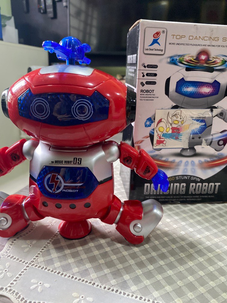 Dancing robot, Hobbies & Toys, Toys & Games on Carousell