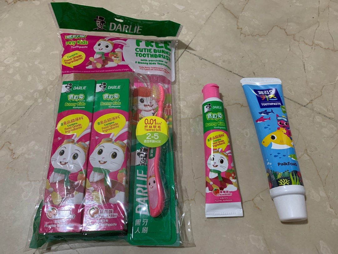 Darlie toothpaste (strawberry) bundle, Beauty & Personal Care, Oral ...