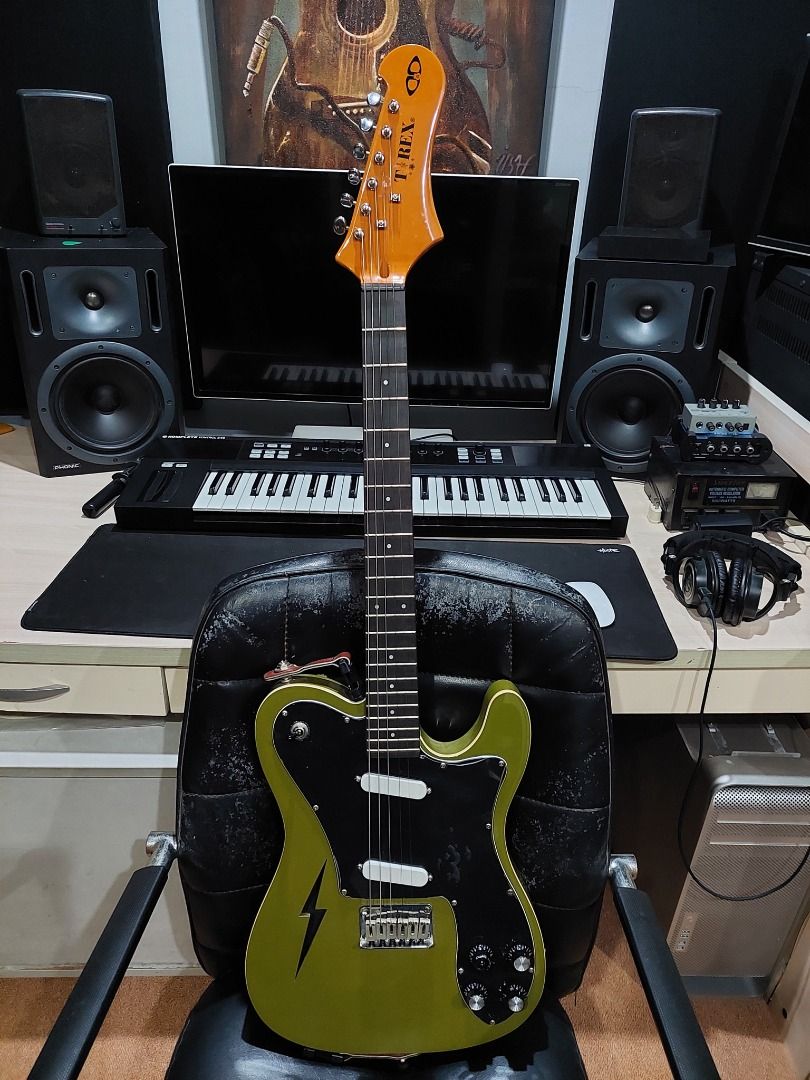 D&D T-Rex Mong Alcaraz Signature like new Sale Swap, Hobbies & Toys ...