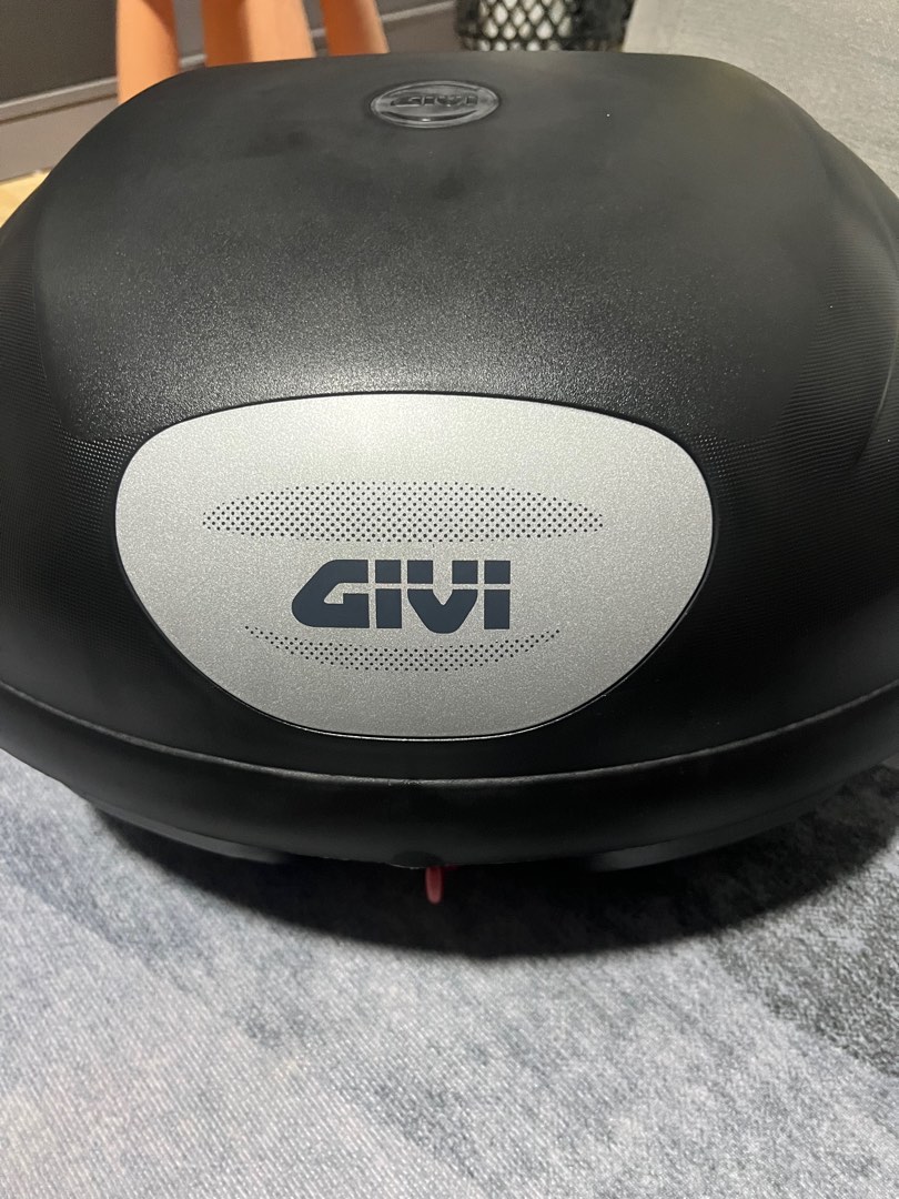 GIVI Box, Motorcycles, Motorcycle Accessories on Carousell